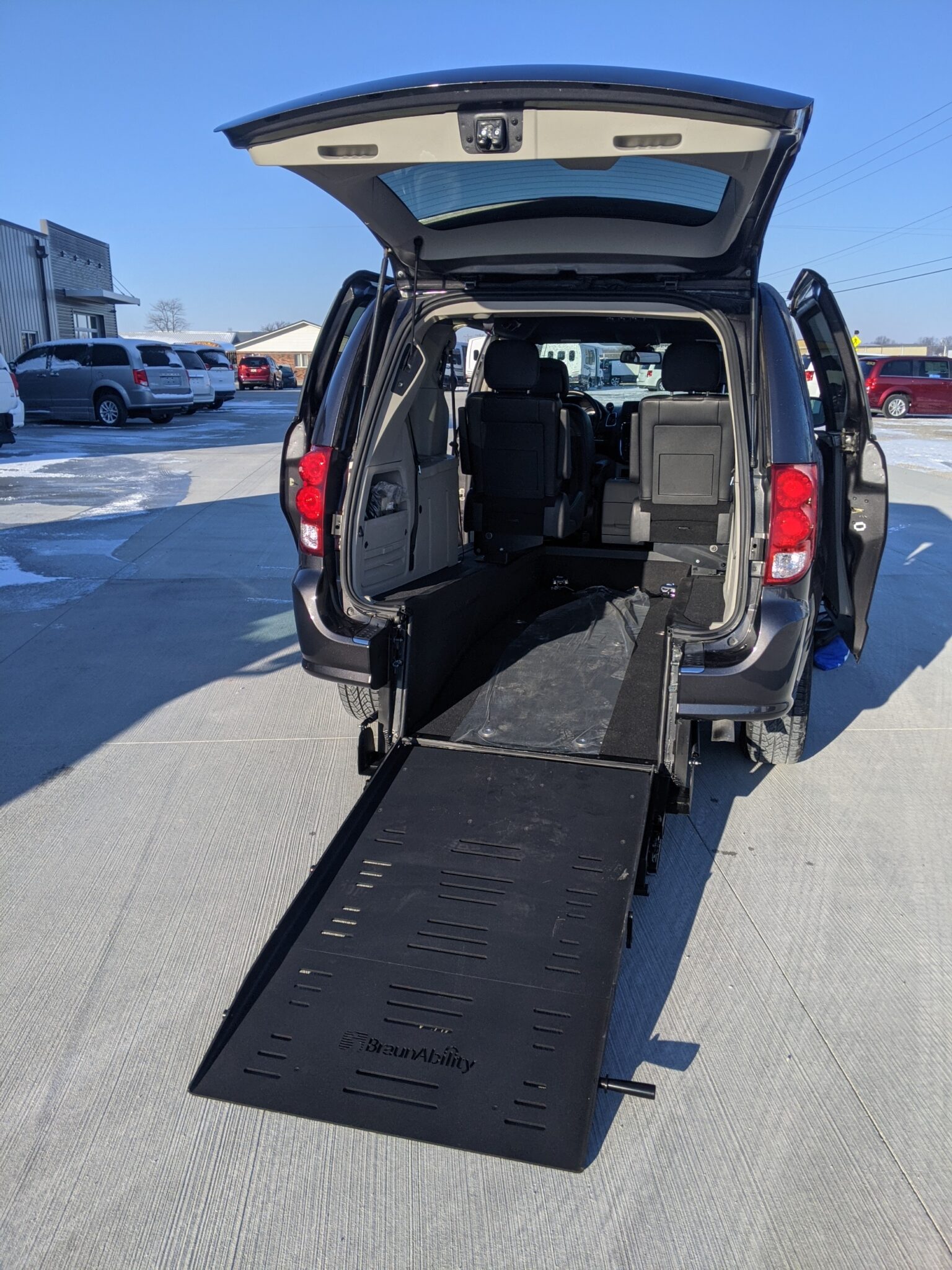 Rear-Entry Wheelchair Accessible Vehicles St Louis